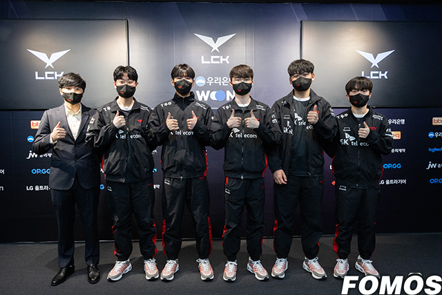 포모스 [LCK] 10연승 앞둔 T1, DRX 제물 삼아 PO 2R 직행 티켓 따낼까