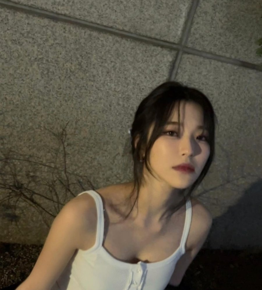 실물이 더 이쁘다는 프로미스나인 백지헌 질문엔 팰월드 팔월드 위키 발로란트 배그 던파 메이플 리니지 공략 디시 갤러리